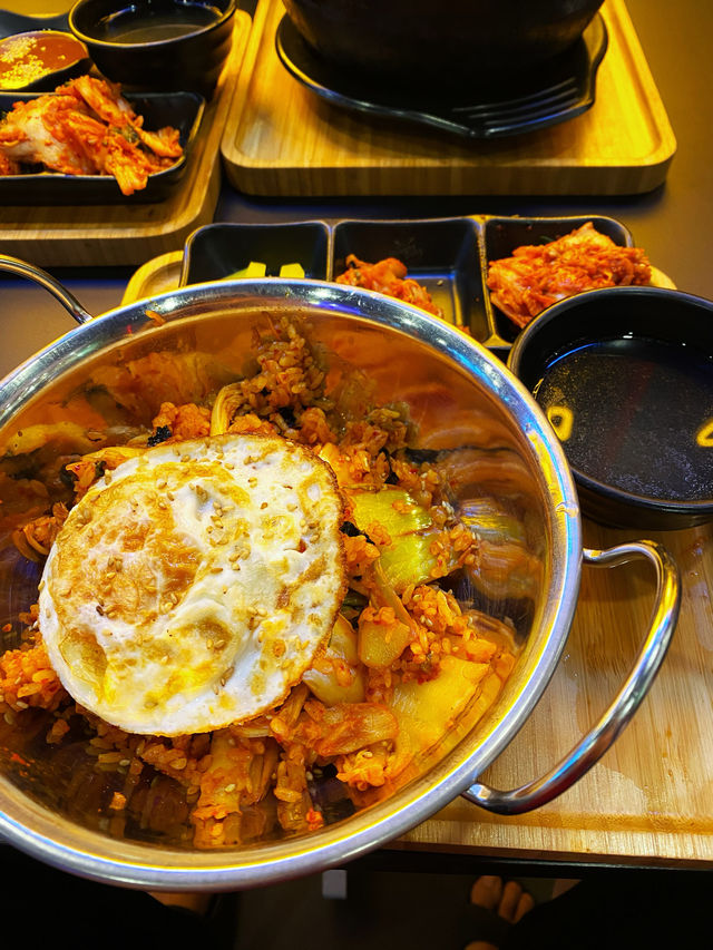 🍽️ Hot Food in Cold Weather | Trip.com Genting Highlands