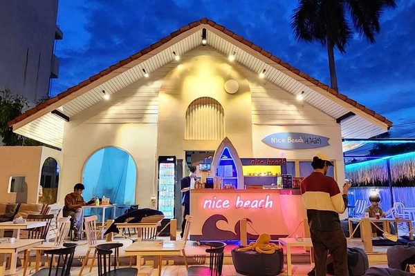 เหมือนยกทะเลมาไว้ขอนแก่น‼️ Mocktail Menu Nice Bea | Trip.com ขอนแก่น