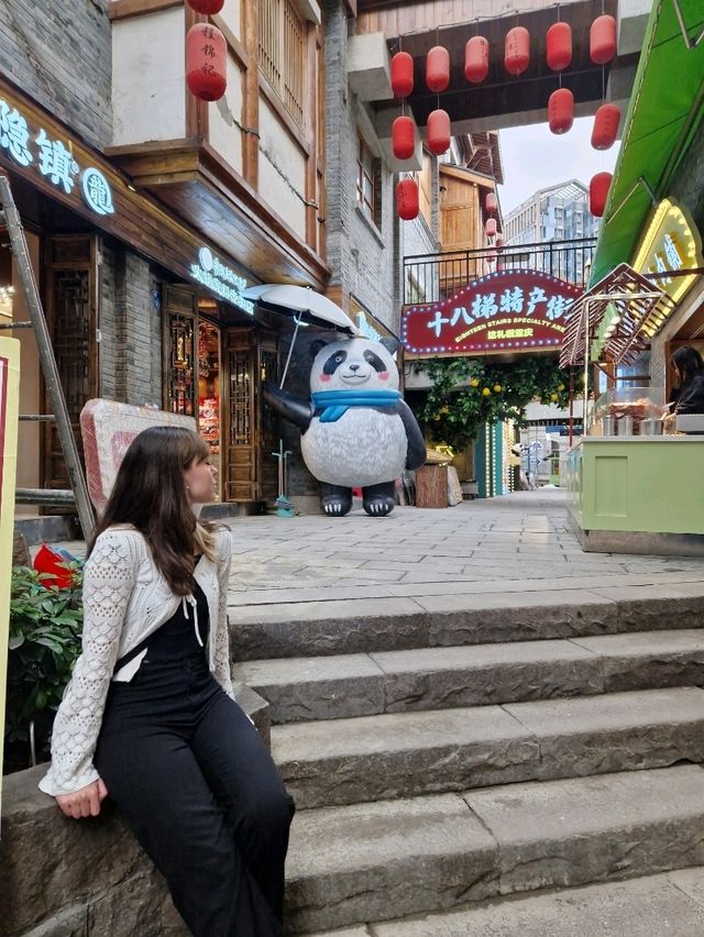 Shibati history 🏮｜Trip.com 重慶