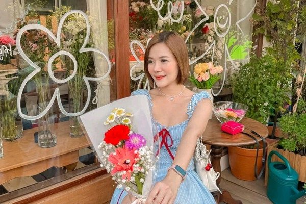 Budding Blooms 🌷🌸 | Trip.com กรุงเทพฯ