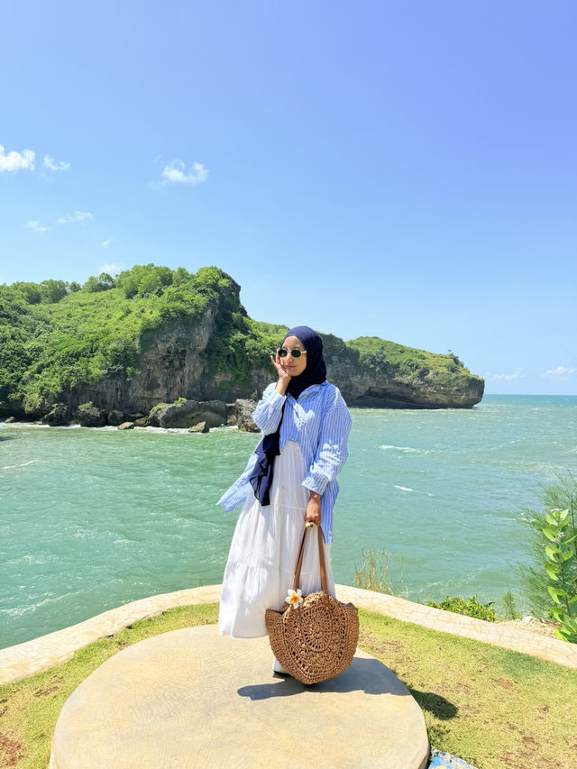 Aesthetic Photos at Gesing Wonderland Jogja | Trip.com Panggang