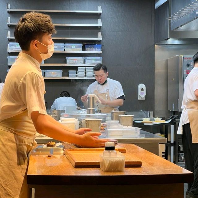 RAW - 2 🌟 Michelin Restaurant in Taipei | Trip.com Taipei