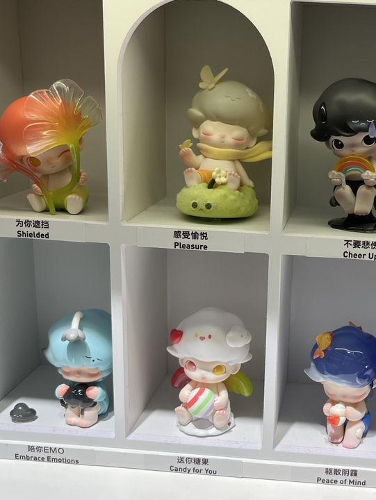 POP MART at IGC Guangzhou: A Wonderland for Toy Lovers! 🎉🧸 | Trip.com ...