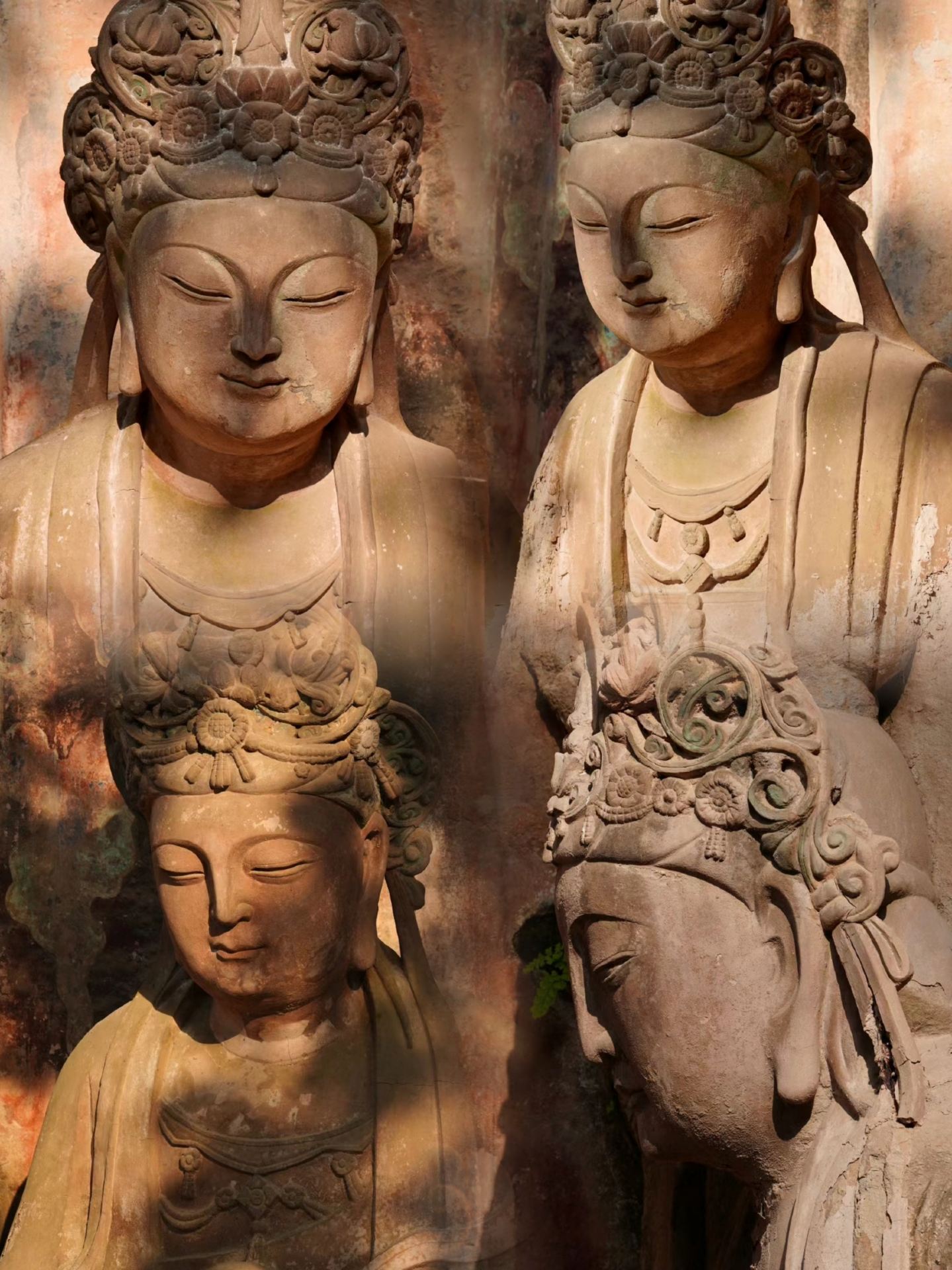 Ancient Chinese Stone Carvings A LIMESTONE HEAD OF A BODHISATTVA