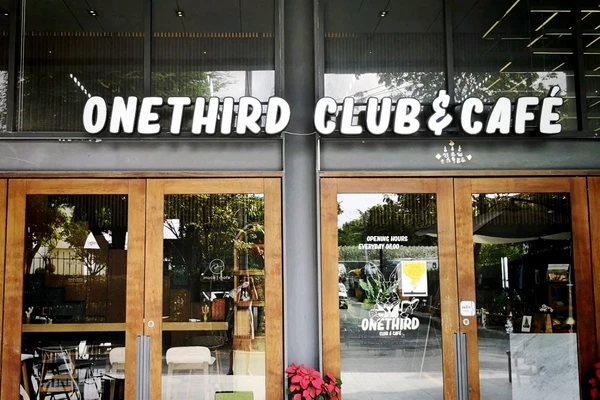 Onethird club & cafe | Trip.com เขตประเวศ
