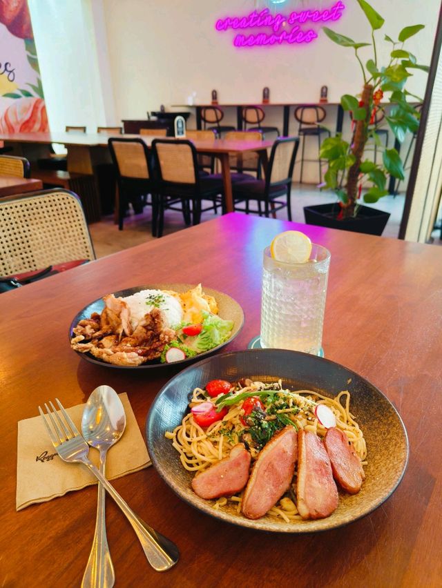 Must Visit in Penang - Reggae Cafe | Trip.com George Town