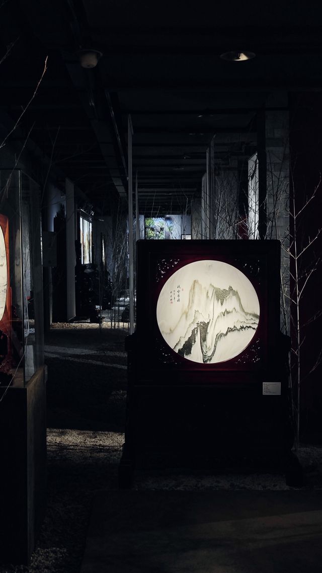 Dali, a legendary place in the rain! 5,000㎡ National Stone Museum is ...