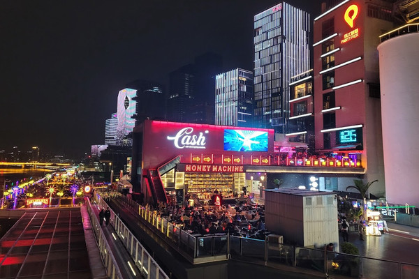 Party Pier Plaza | Trip.com Guangzhou