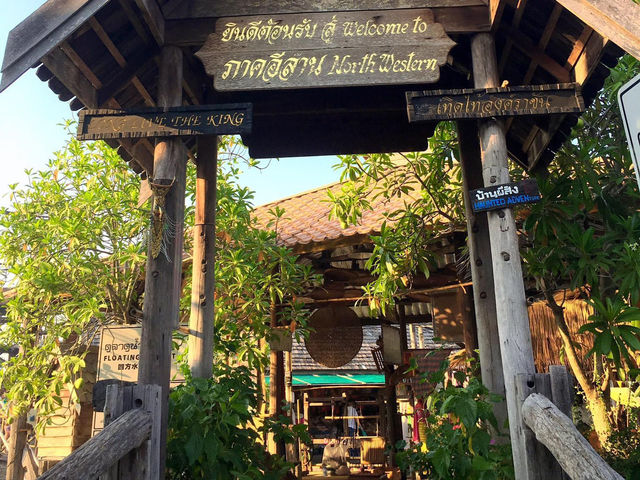 รีวิว ตลาดน้ำ 4 ภาค (พัทยา) | Trip.com พัทยา
