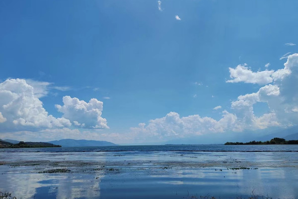 Xinjiang also has a seascape, a mysterious place | Trip.com Fuyun