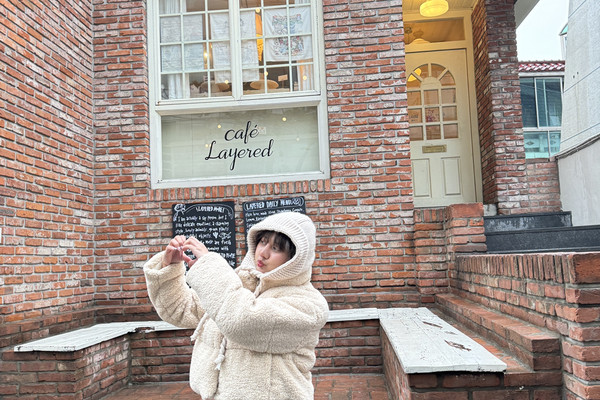 Cafe layered korea korea🇰🇷 | Trip.com โซล