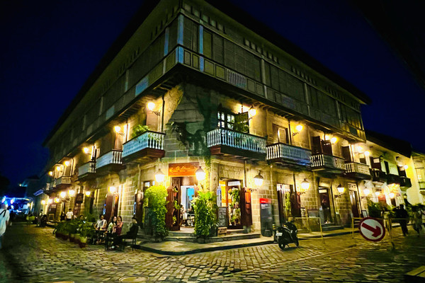 Cafe Intramuros | Trip.com Intramuros