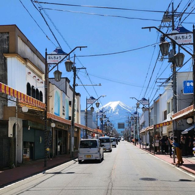 Hikawa Clock Shop Mount Fuji View | Trip.com Fujiyoshida