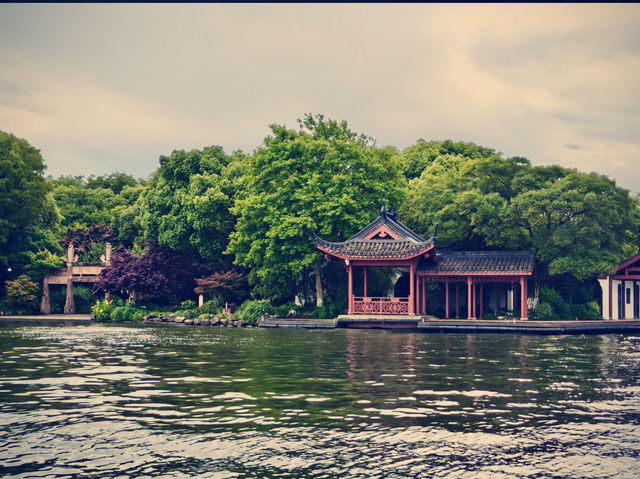 A "King-Level" Dialogue Between Three World Heritage Sites: West Lake ...