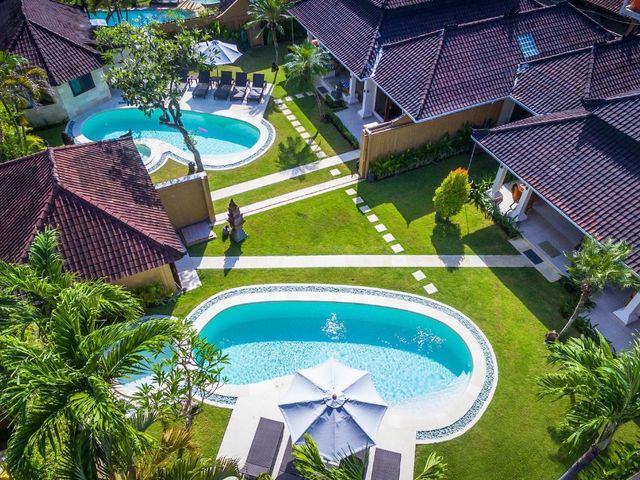Bali Seminyak hides a fairy private villa! The Dana Villas Hotel is ...