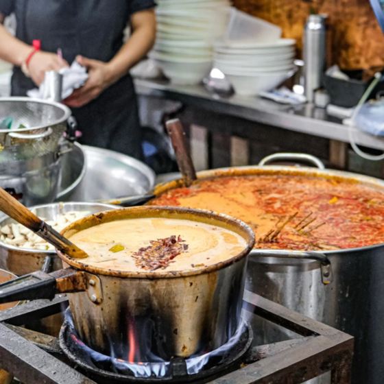 Pe Aor - Bangkok’s famous Tom Yum Kung | Trip.com Bangkok Travelogues