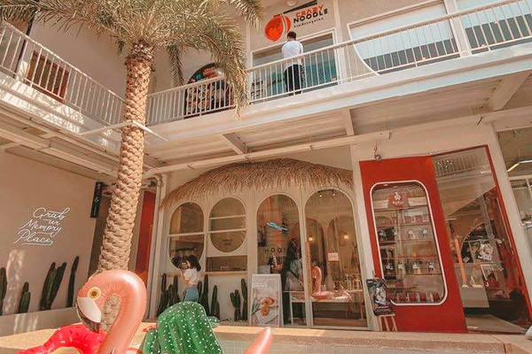 Gump’s Ari IG worthy Community Space | Trip.com Bangkok