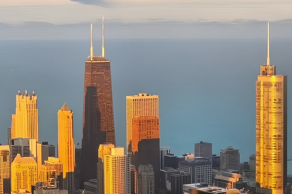 Willis Tower Observation Deck: Overlooking Chicago, revealing the ...