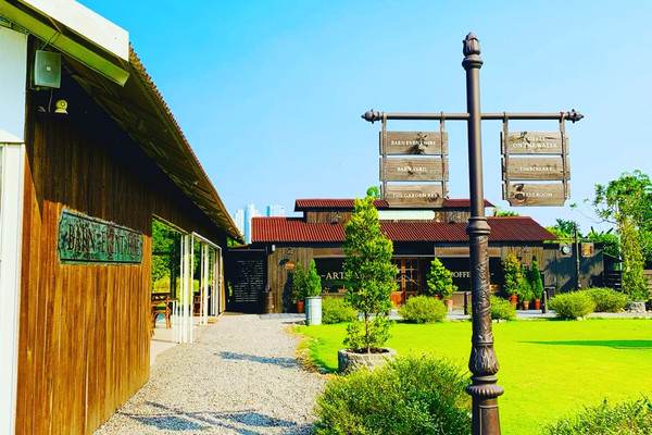 【インドネシア】癒しスポット“Rustic Market by The Lake - Graha Natura“ | Trip.com スラバヤ