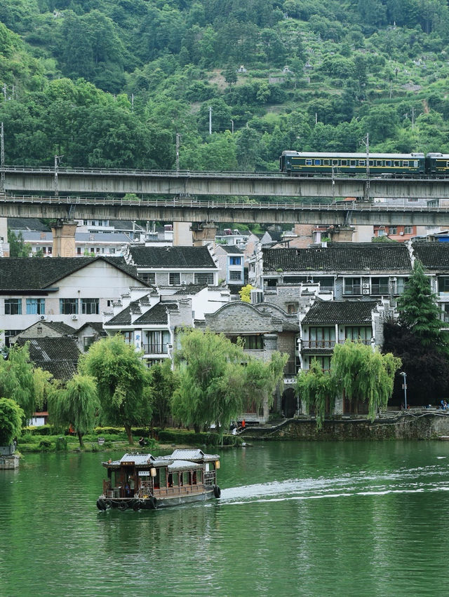 Stunning! This Tai Chi ancient city in Guizhou is as beautiful as a ...
