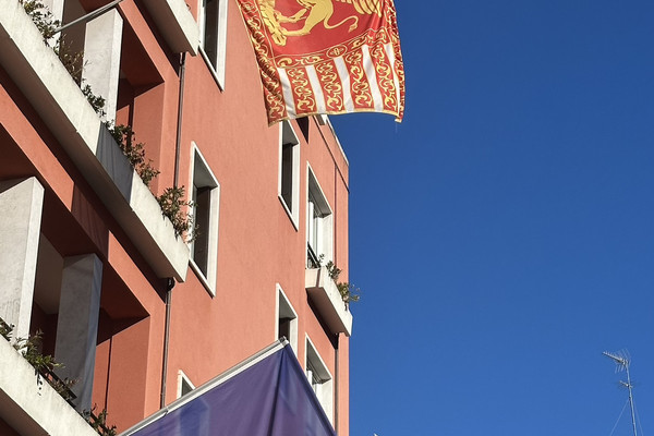Symbol Of The Serenissima: The Flag Of Venice Explained | Trip.com Venice