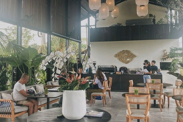 Umane Cafe | Trip.com Kuala Lumpur