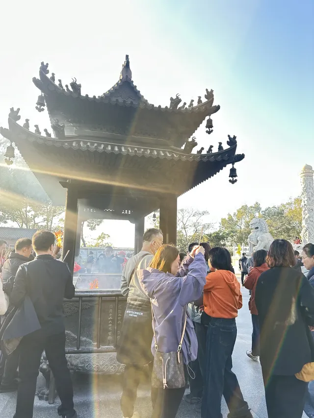 普陀山祈福攻略｜巴士玩法+本命繩請購指南｜Trip.com 舟山