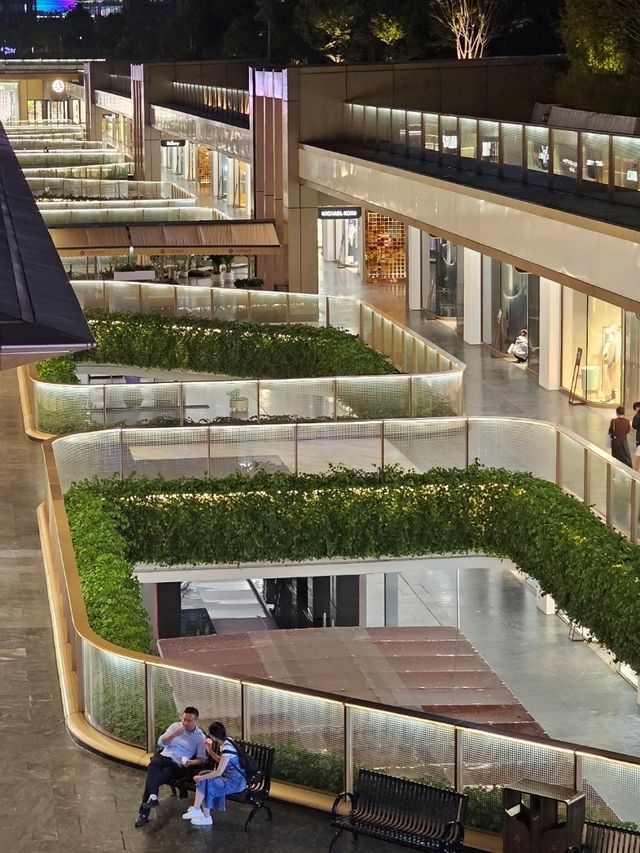 SKP Chengdu: A Luxurious Retail Experience | Trip.com Chengdu