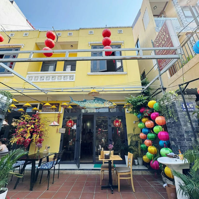 Pause and Enjoy restaurant, Da Nang 🇻🇳 | Trip.com Da Nang