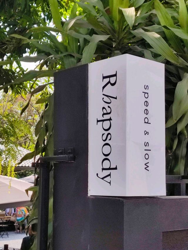 Rhapsody Cafe ใกล้ MRT บางกระสอ นนทบุรี | Trip.com นนทบุรี