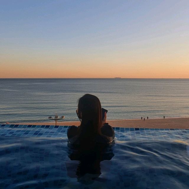 Heavenly Pool, a heated pool at Grand Josun Busan Hotel | Trip.com Busan