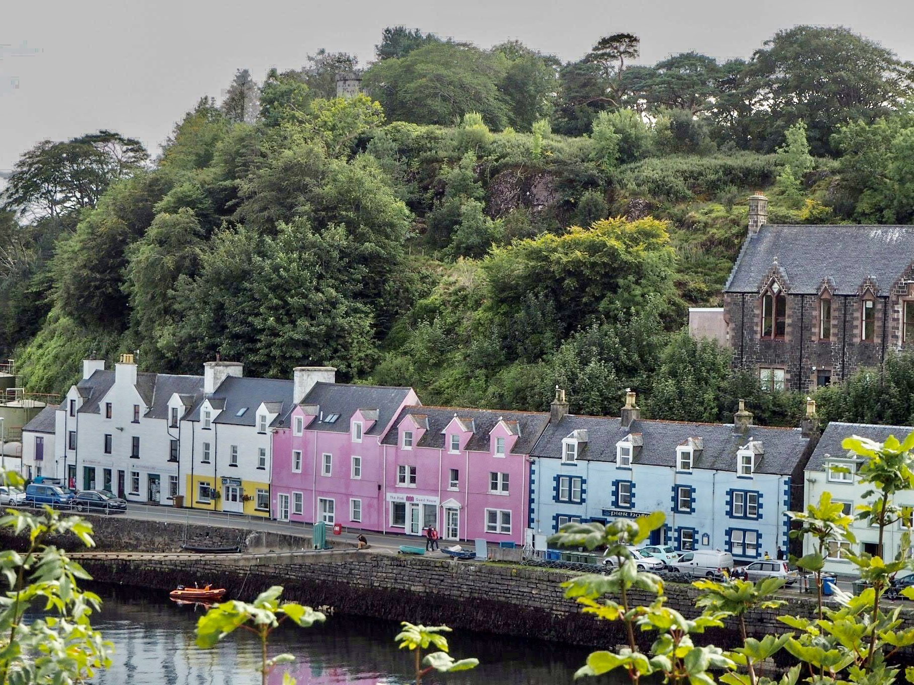 Portree Travel Guide 2024 - Things to Do, What To Eat & Tips | Trip.com