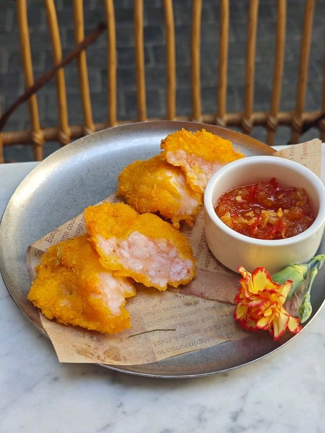 深圳獨棟小樓裡的越泰風味盛宴——深圳樂卅Lesa市集火鍋🌸｜Trip.com 深圳