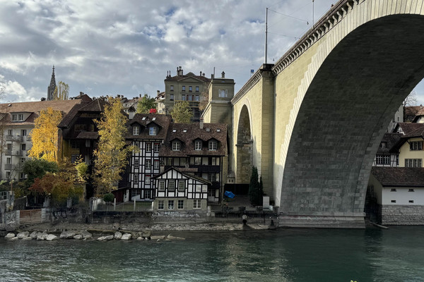 Untertorbrücke: Bern's Historic Crossing | Trip.com Berne
