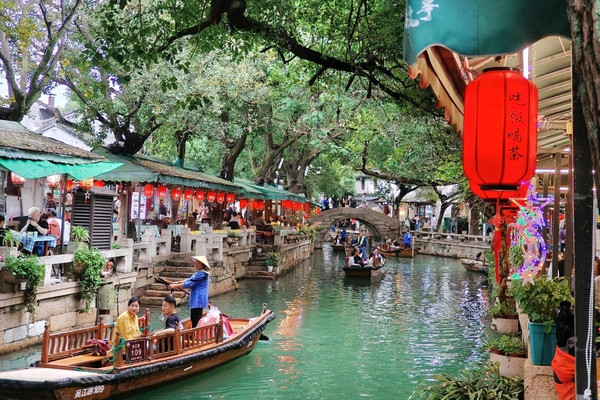 Tongli: The Most Enchanting Water Town Near Suzhou 🌊 | Trip.com Tongli ...
