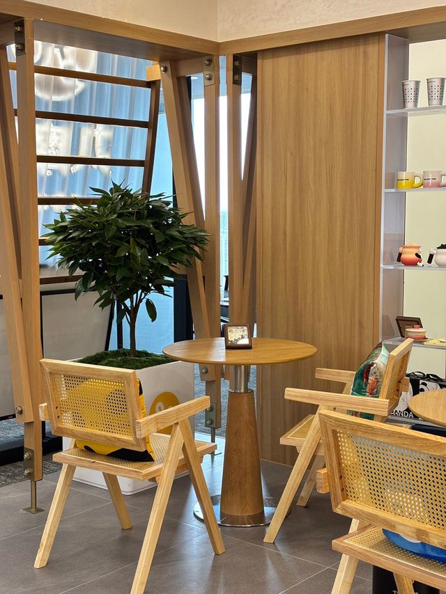 Who knew? Chengdu's local milk tea brand has finally unleashed its ...