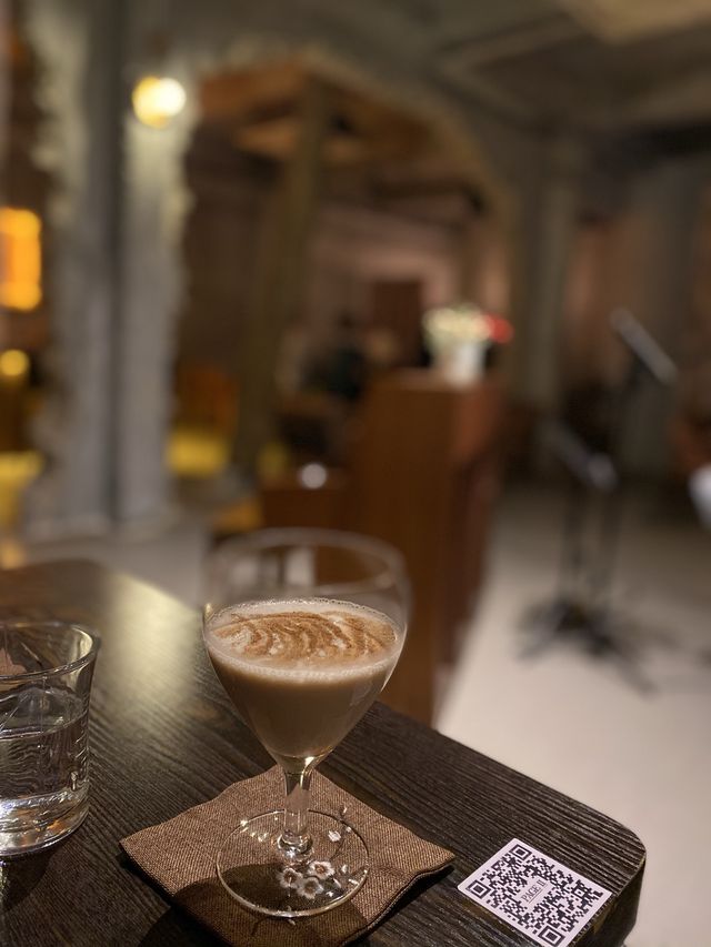 Chill and Laid Back Bar in Penang 🇲🇾 | Trip.com Penang