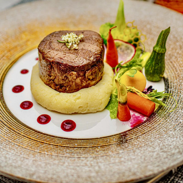 Cloud Nine Restaurant Saigon | Trip.com Ho Chi Minh City