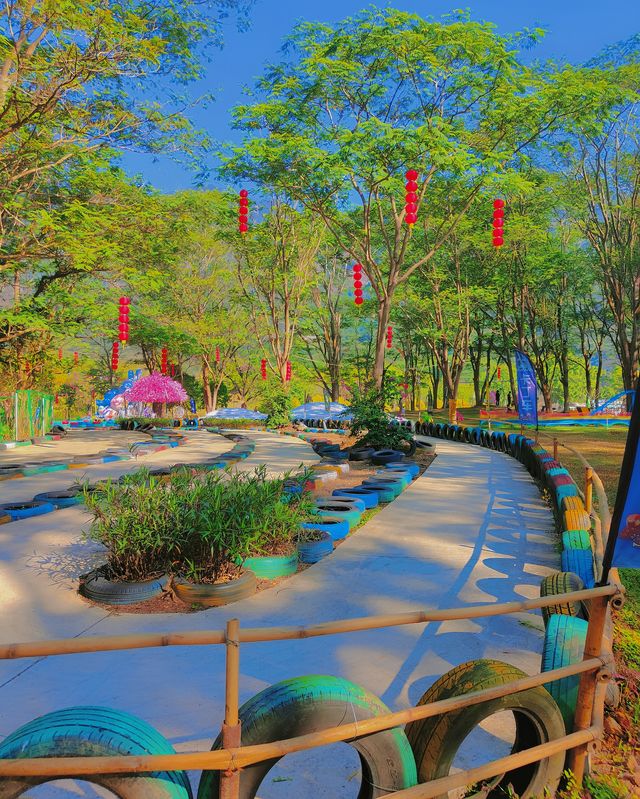 Escape from the City | A Two-Day, One-Night Trip to Baishuizhai in ...