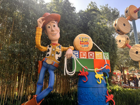 This only exists in Shanghai China!!! Zootopia Escape🐾 | Trip.com Shanghai