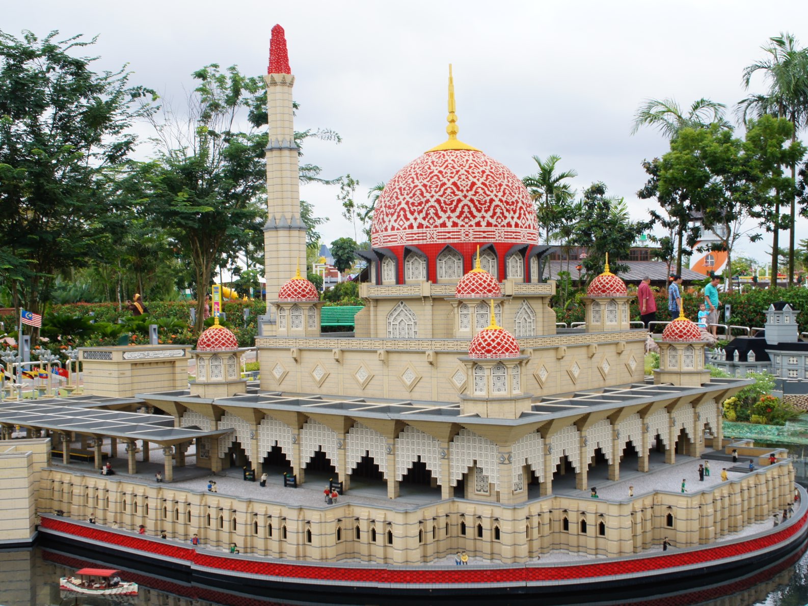 Iskandar Puteri Travel Guide 2024 - Things to Do, What To Eat & Tips ...