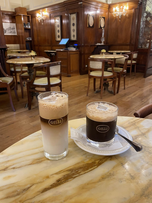 이탈리아 3대 카페, 질리(Caffè Gilli)☕️ | 트립닷컴 피렌체