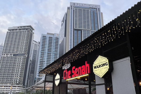 Hang out spot @ Warong Che Senah | KL | Trip.com Kuala Lumpur