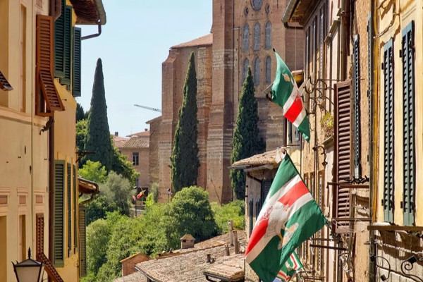 A Walk Through Time – Discovering the Medieval Majesty of Siena | Trip ...