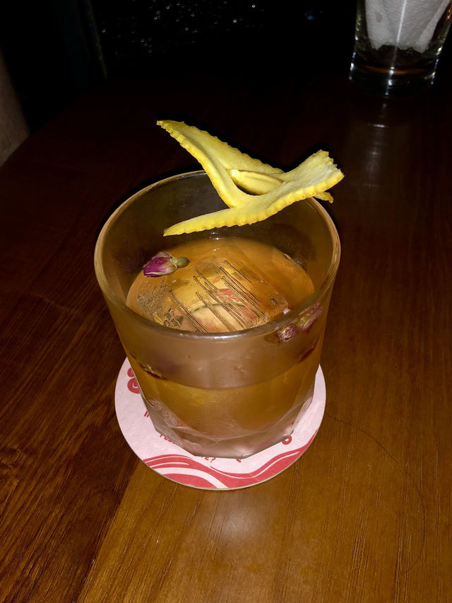 Tamarind Hidden Cocktail Bar (Me - Drink and Chill) Me - Drink and ...