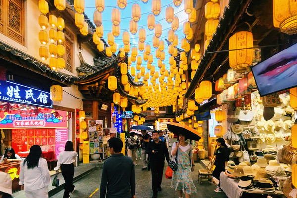 Historical Significance of Dali Ancient City South Gate* | Trip.com ...