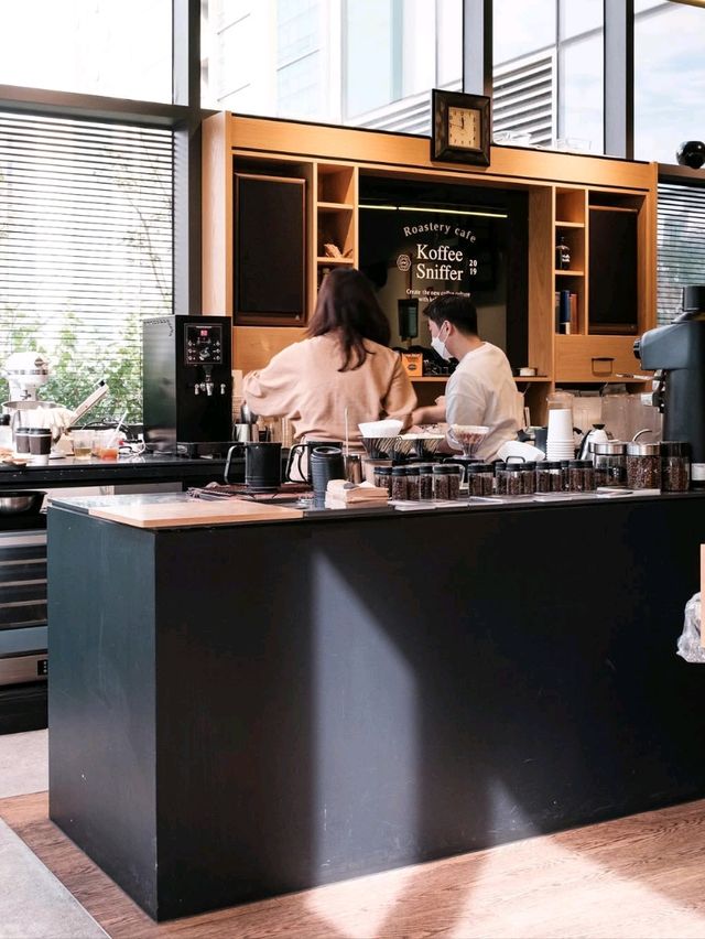 Coffee Sniffer | Trip.com Seoul