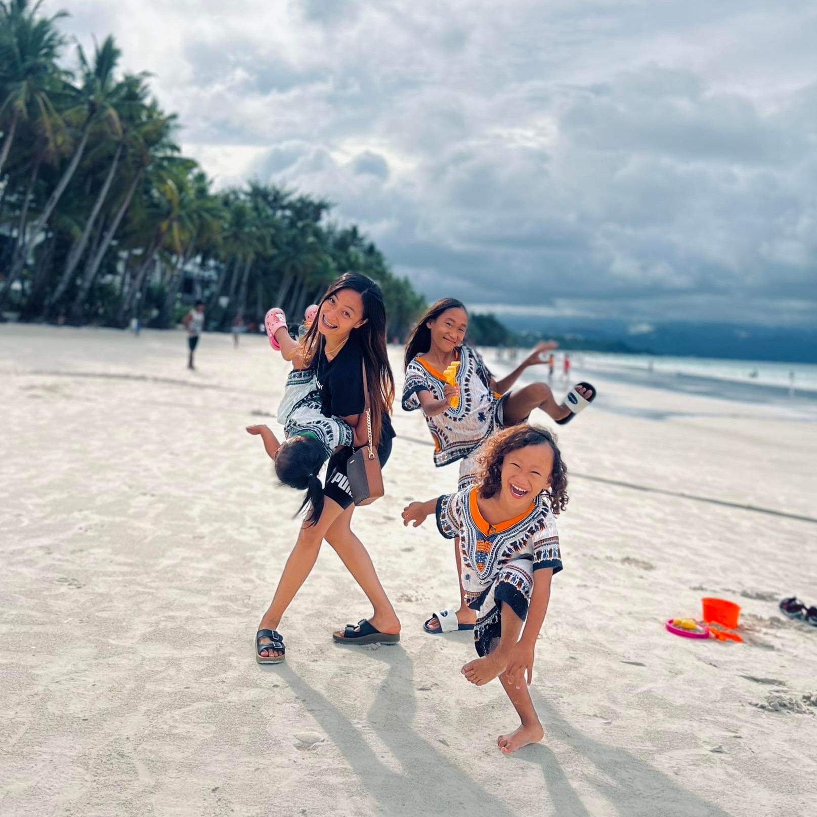 Caticlan Travel Guide 2023 - Things to Do, What To Eat & Tips | Trip.com