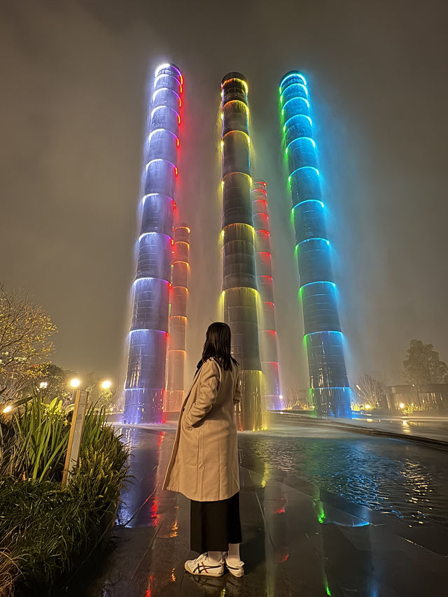 The famous bamboo fountain in panda city! | Trip.com Chengdu