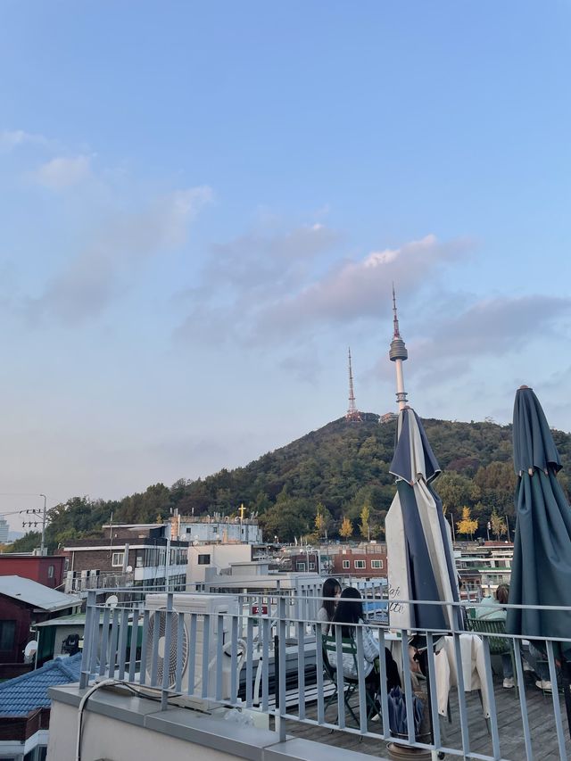 Rooftop Cafes in Seoul Autumn Sunset View | Trip.com Seoul